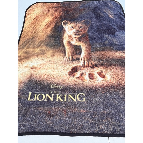 Disney | Bedding | The Lion King Young Simba Baby Blanket By Disney ...